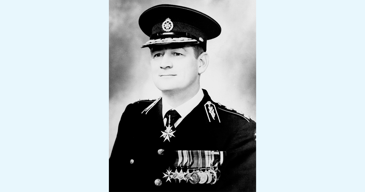 Charles Douglas Donald (1910-1979) | AMA Victoria